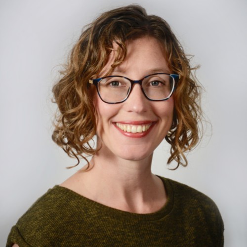 "Marketplace" hires Peacher as reporter - Talking Biz News