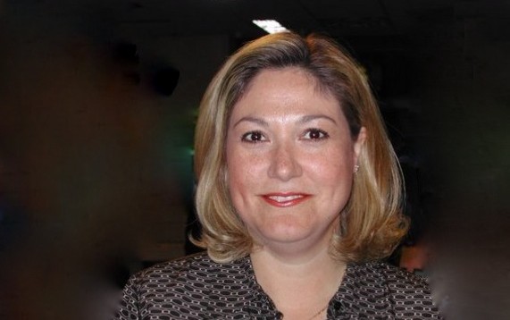 Telemundo journalist Valdés retires - Talking Biz News