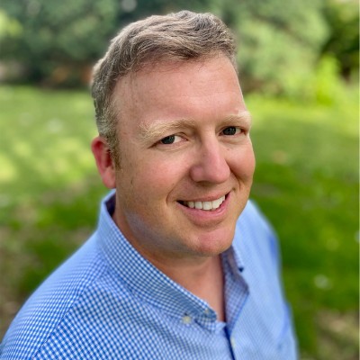 Elliott departs Chalkbeat for Virginia papers - Talking Biz News