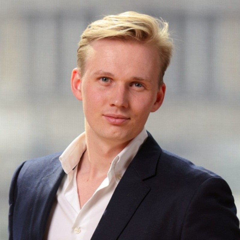 Bloomberg names Capel its European capital markets editor - Talking Biz News